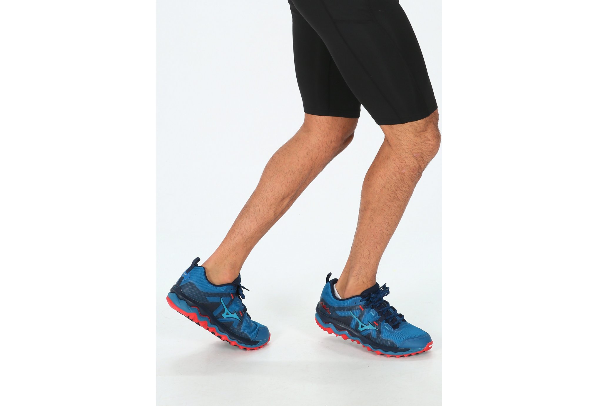 Mizuno Wave Mujin 6 en promoción | Hombre Zapatillas Trail Mizuno