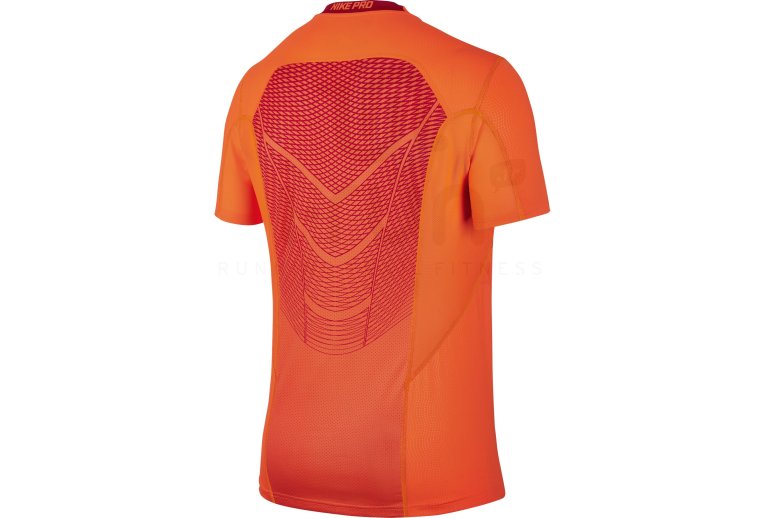 Nike Camiseta manga corta Nike Pro Hypercool Fitted en promoción ...